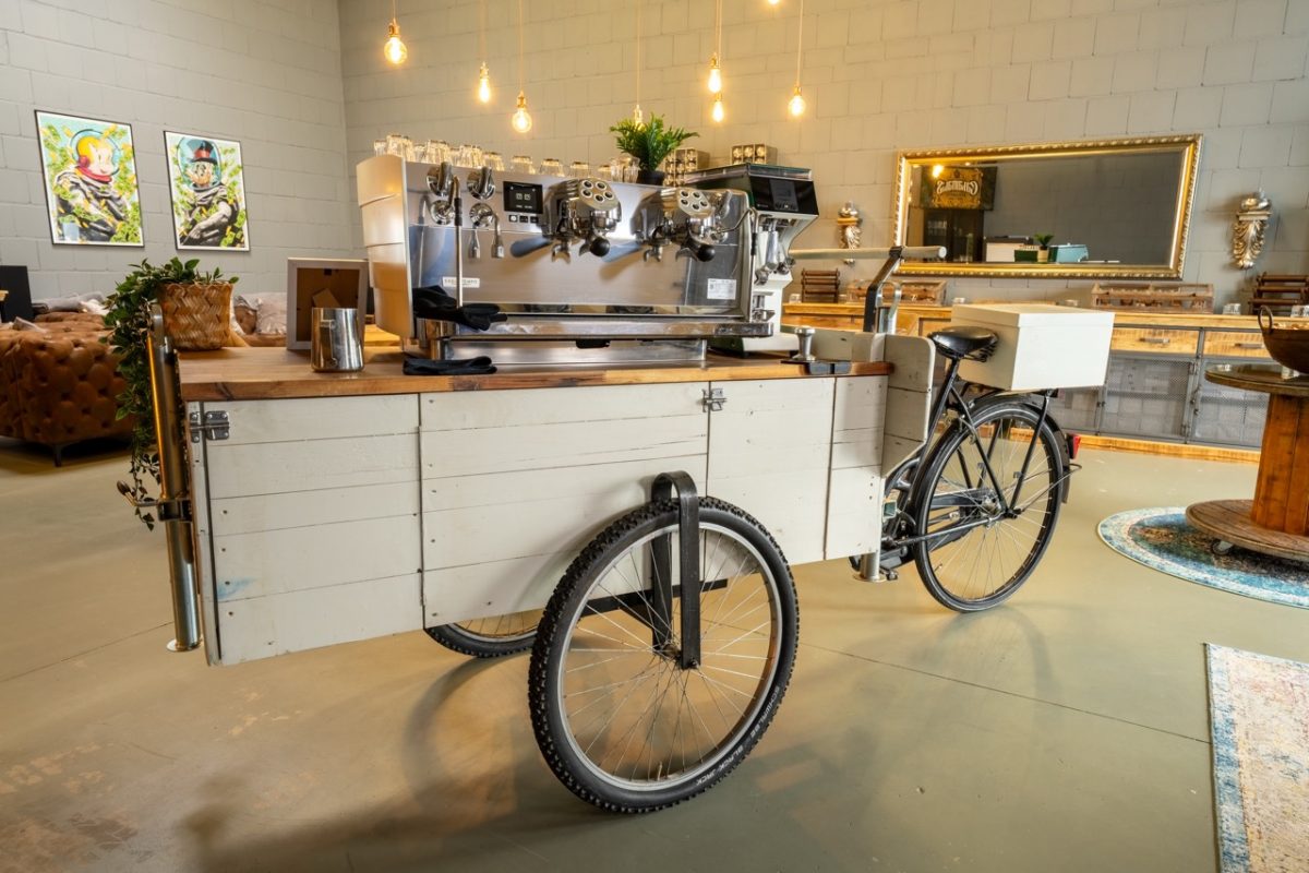 Coffee-Bike – NOA.S | Café | Kaffee-Catering | Kaffee Ape | Coffee Bike